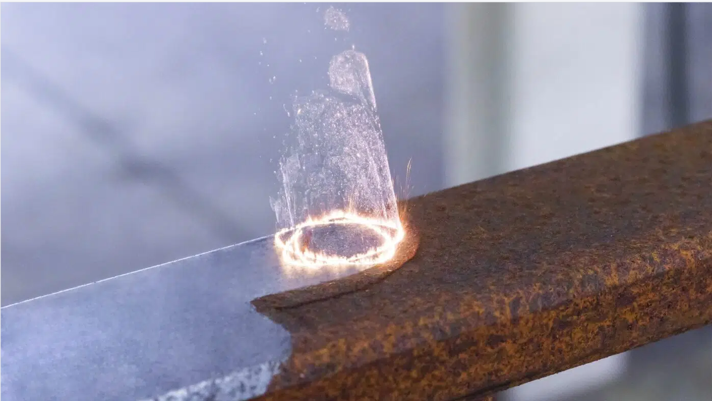 Laser Cleaning Machine 200W 300W- for Rust Removal China Manufacturer